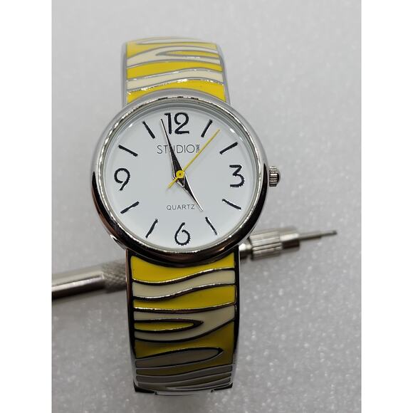 Studio Time | Accessories | Studio Time Yellow Wave White Tiger Stripe ...